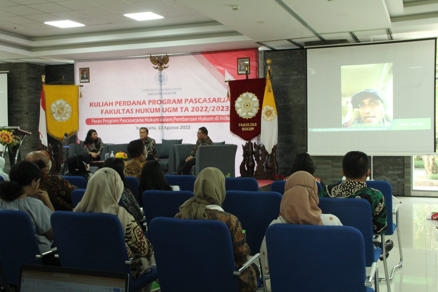 Kuliah Perdana Pascasarjana Fakultas Hukum UGM – Fakultas Hukum ...